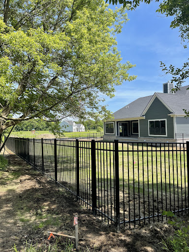 Top Chain link fences in Michigan | Updated July 2025 | FenceLoc